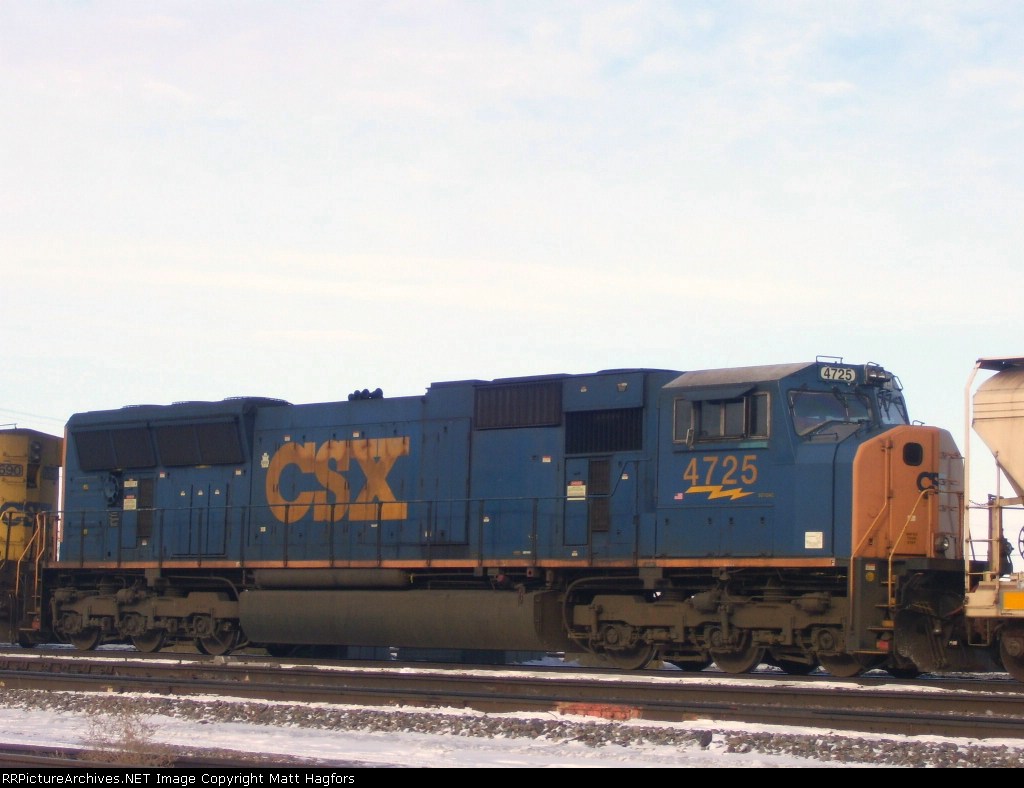 CSX 4725
